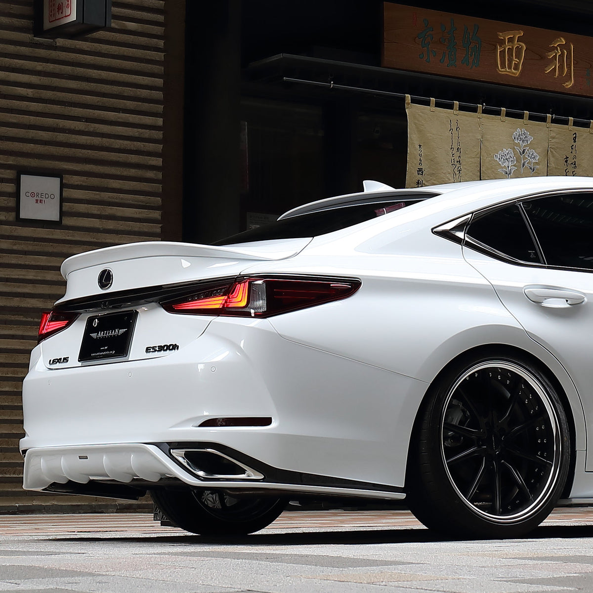 Artisan Spirits Lexus ES Boot Spoiler – ARTISAN SPIRITS UK